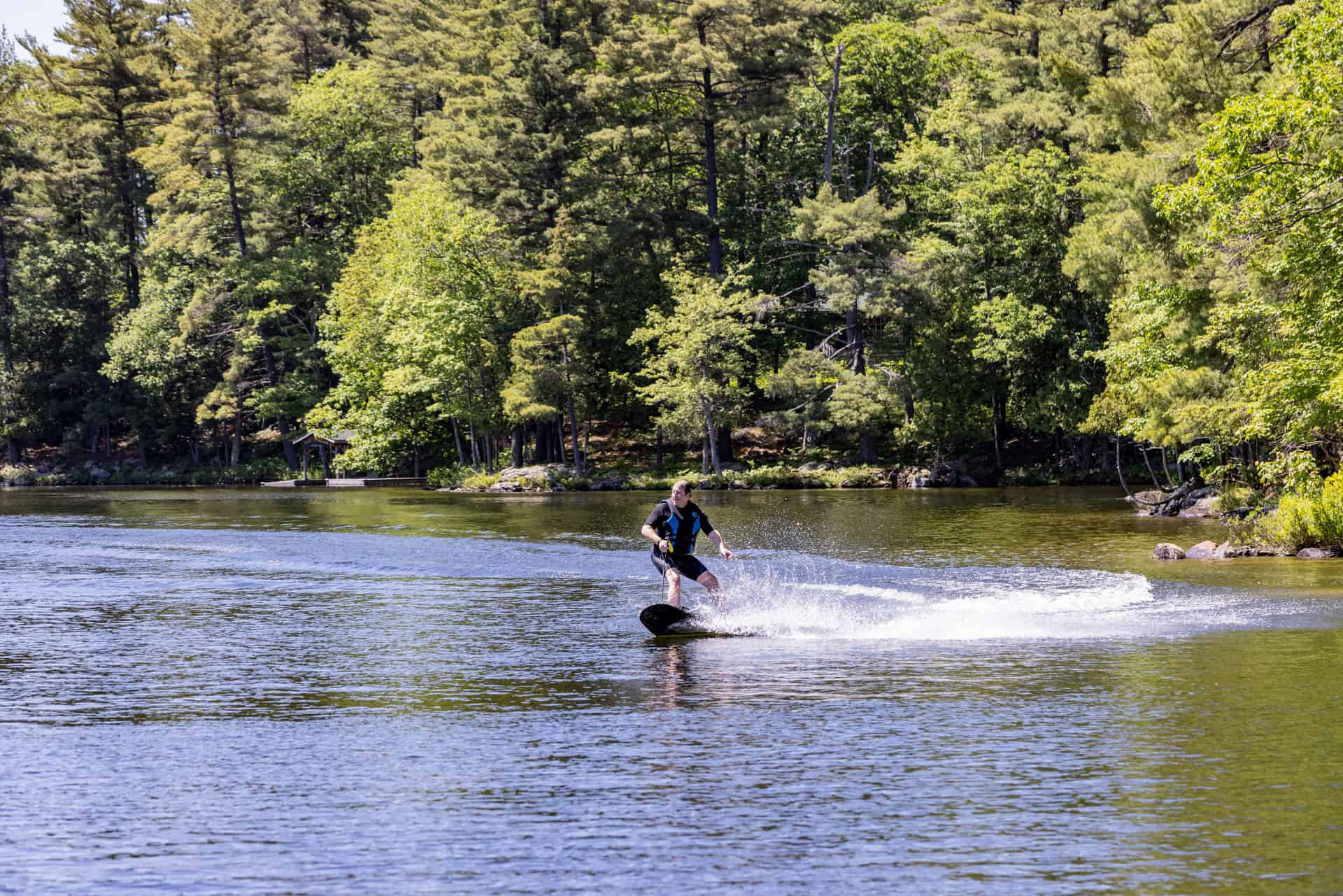 Battery-powered surfboard is unlike anything else on the water ...